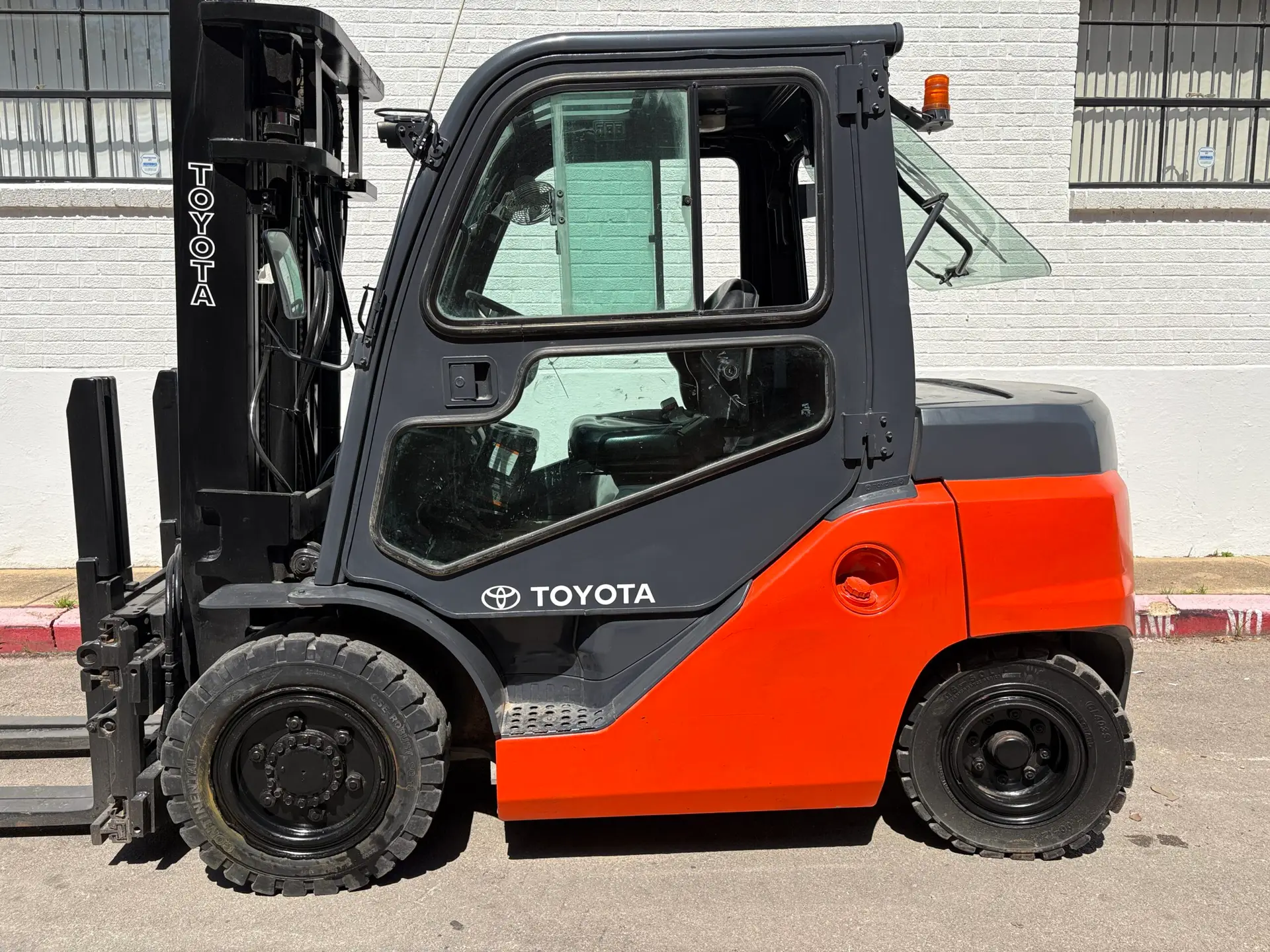 2020 Toyota 8FD35U 8000# Only 4000 Drive Hours! | 4K Lift Company