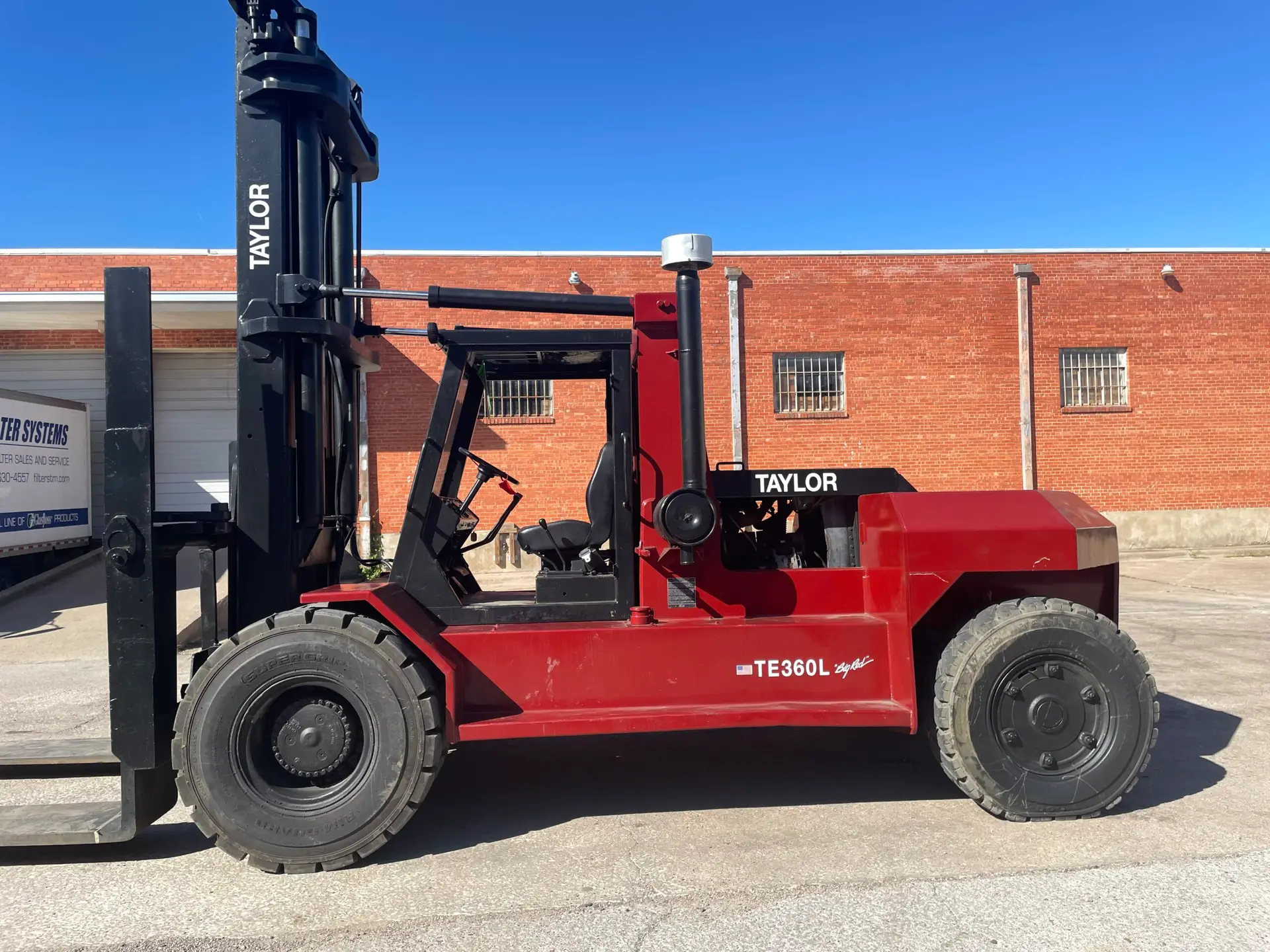 Taylor TE360L 36,000# | 4K Lift Company