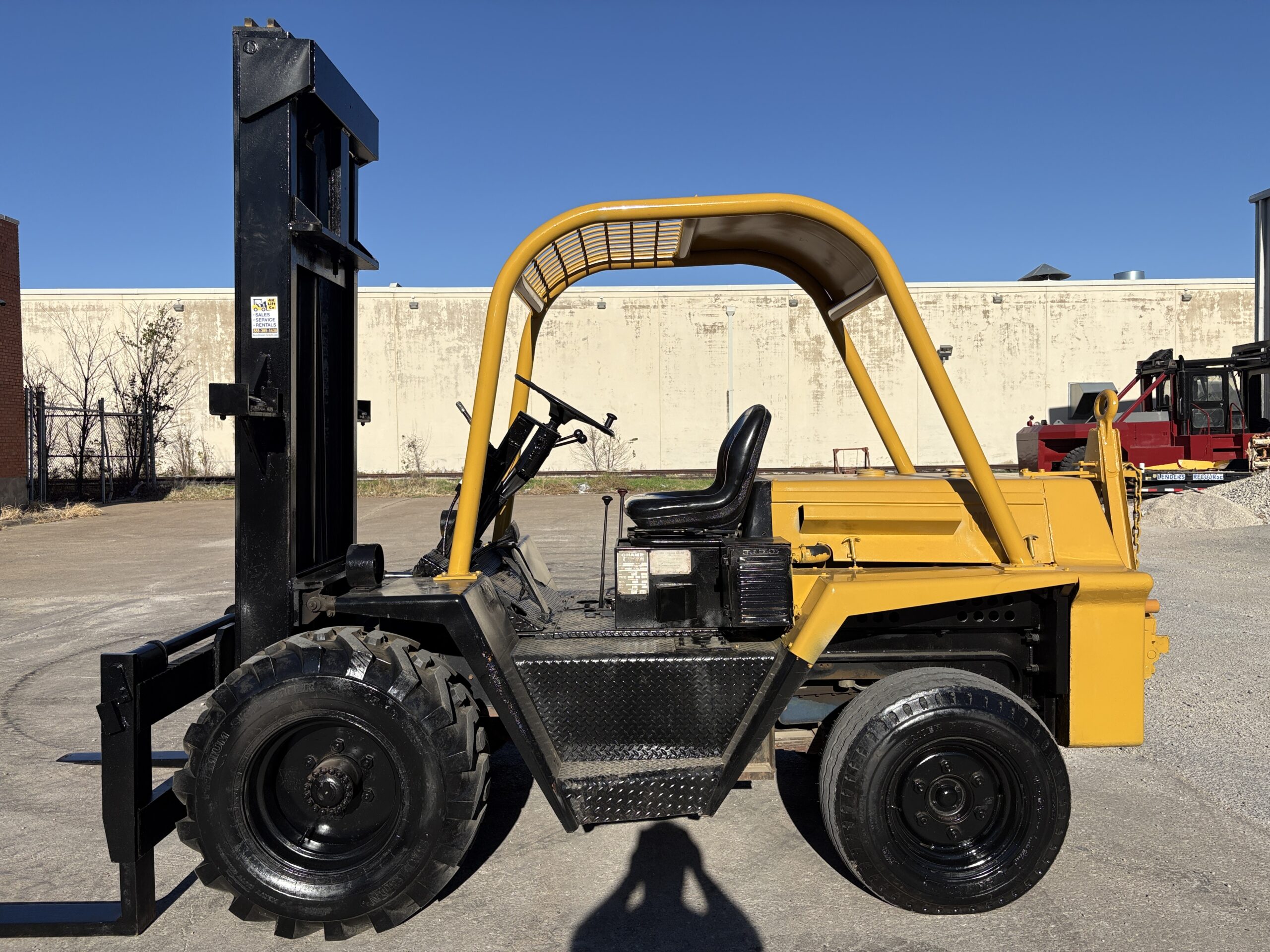 Champ CB60 Rough Terrain-6000# | 4K Lift Company